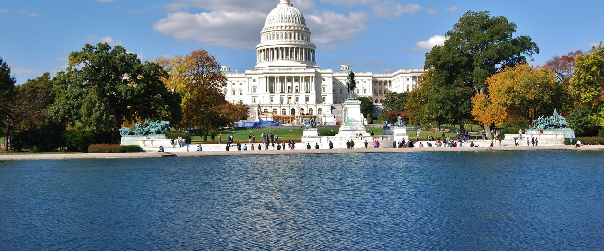 The Benefits of Certification and Accreditation for Tour Guides in New York